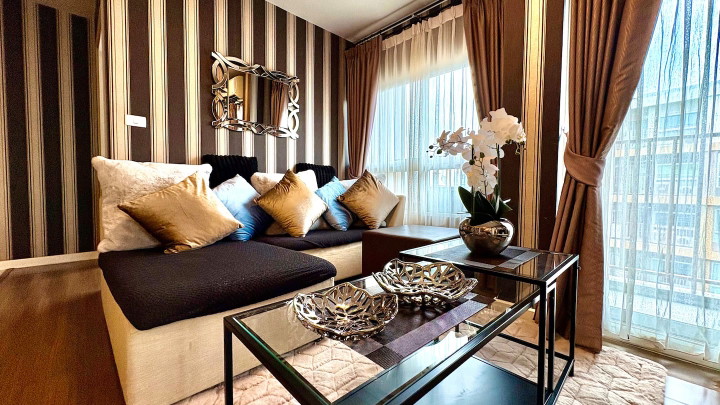 2-bed, 3 Room Amazing Luxurious Condo With A Pool - Phuket