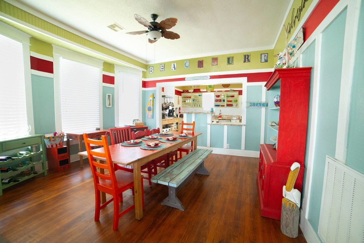 1913 Coastal Cottage-1 Block To Beach! Private Backyard-pet Friendly-free Wifi! - Galveston