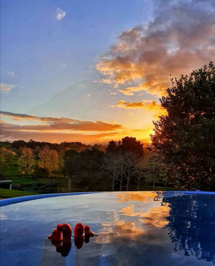 Milk & Honey~luxe Cabin With Spa & Breakfast - Kerikeri