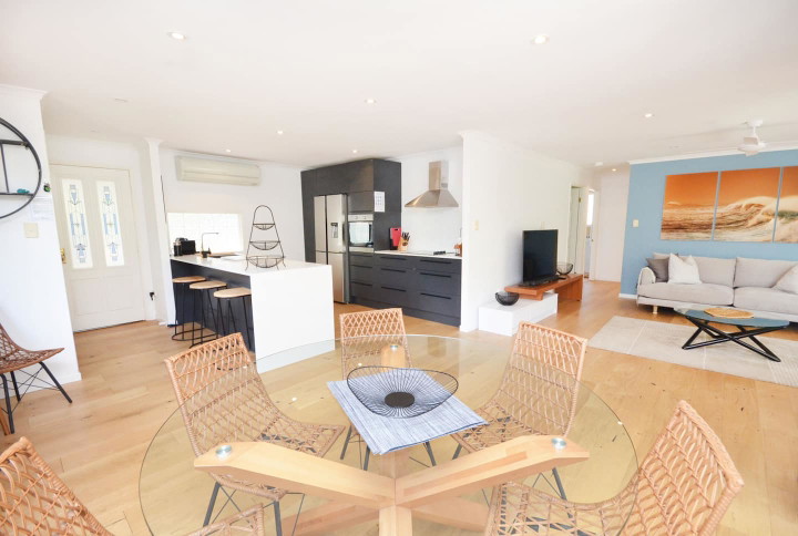 "Happy Ours" - Walking Distance To Shops & Beach - Avoca Beach