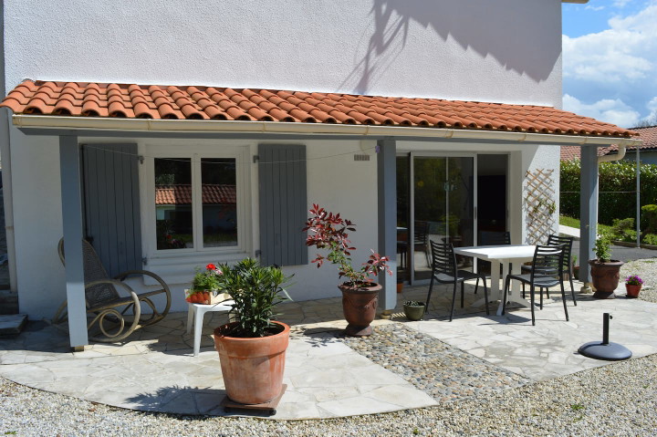 Cosy Ground Floor Apartment In Our House. - Bayona, Francia