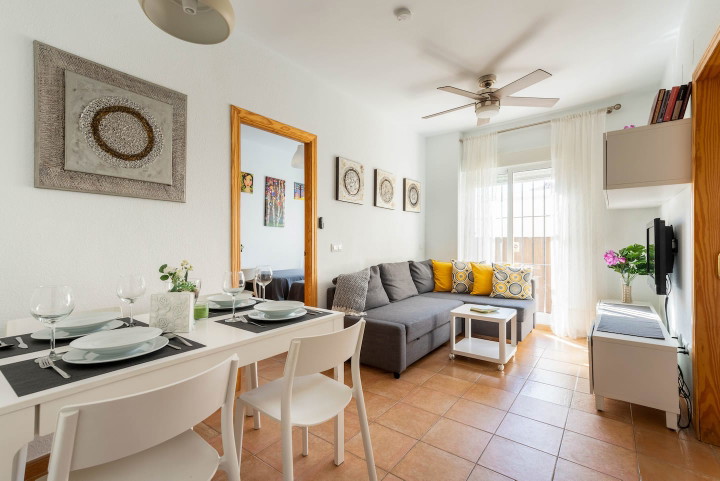 Apartamento Rota-beach.
A 150 Metros De La Playa. - Rota