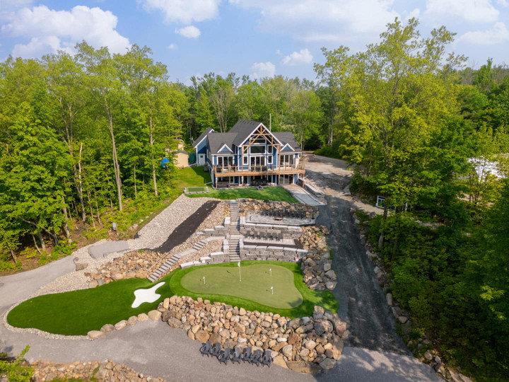 The Lake House -* Hottub *- In House Arcade - Ontario