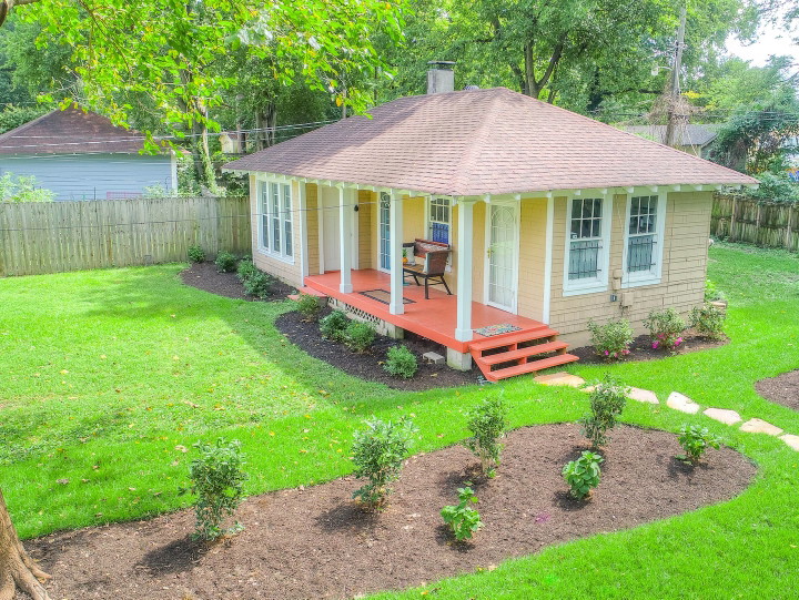Cadillac Cottage - Memphis, TN
