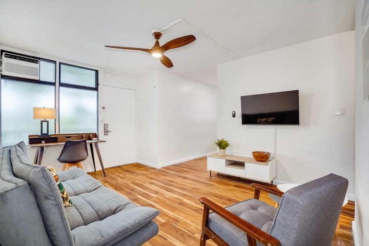 Pe 303 1-bedroom Condo W/ 1 Parking Space - O‘ahu, HI
