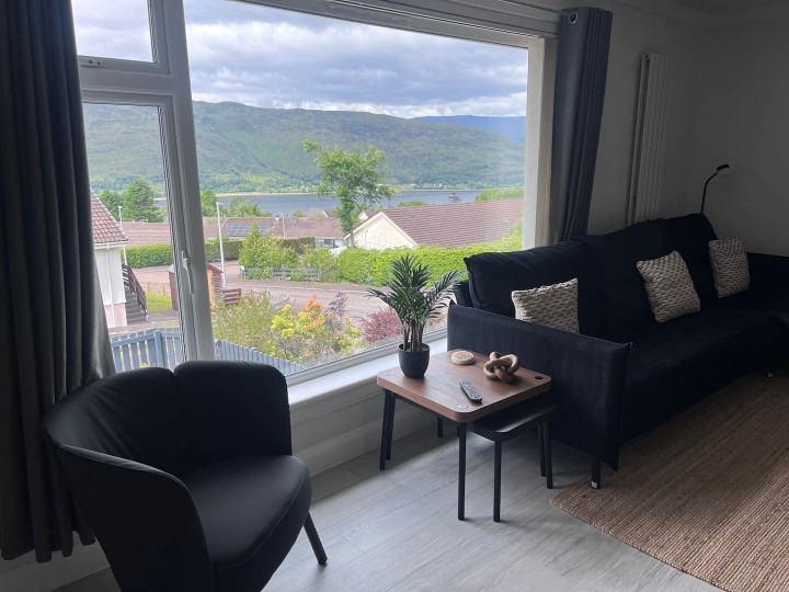 Modern 3 Bedroom Highland Retreat In Fort William -