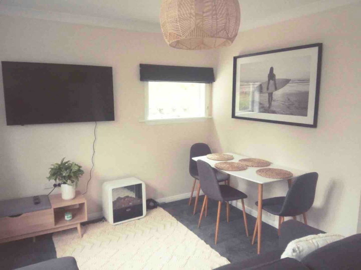 Sun Kissed Beach Haven - Foxton