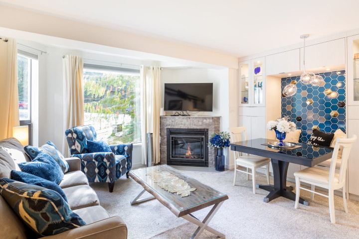 Upper Vill 1brm:hot Tub-steps To Gondola-sleeps 4! - Whistler Blackcomb