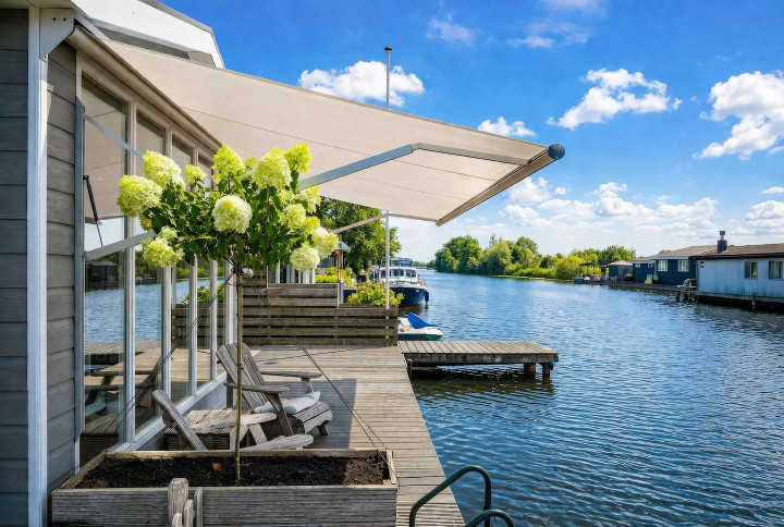 Lake Cottage With Boat Near Amsterdam & Utrecht - Netherlands