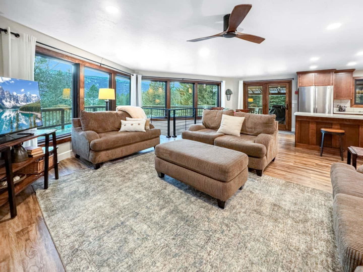 Charming Mountain Escape Near Lake Cascade - Lake Cascade, ID