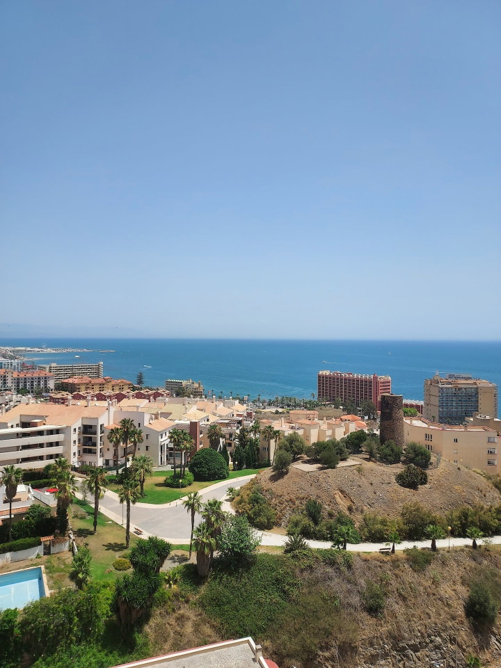 Stunning Views Of The Sea, Mountains, City. - Benalmádena