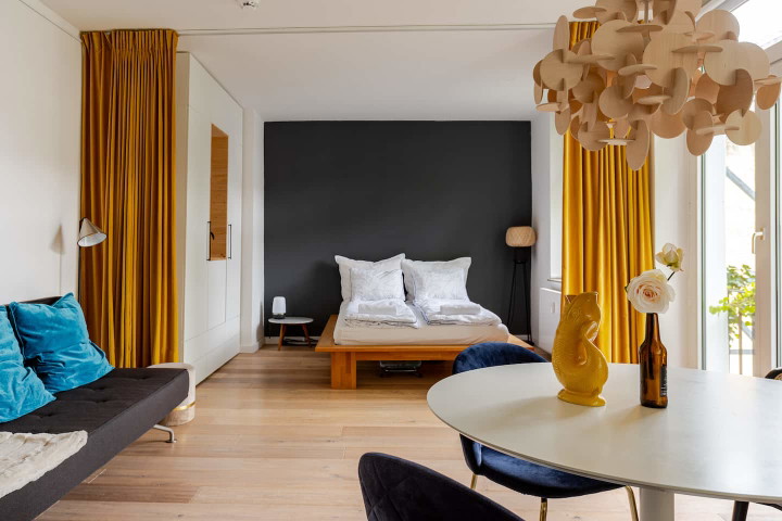 Courtyard Oasis In The Heart Of The City - Düsseldorf
