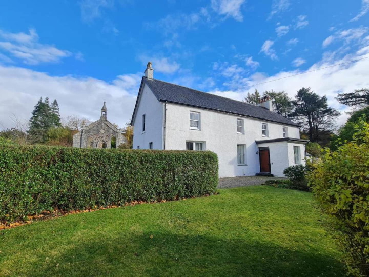 Glenrigh: Main Residence + Garden Flat (Sleeps 9) - Glencoe