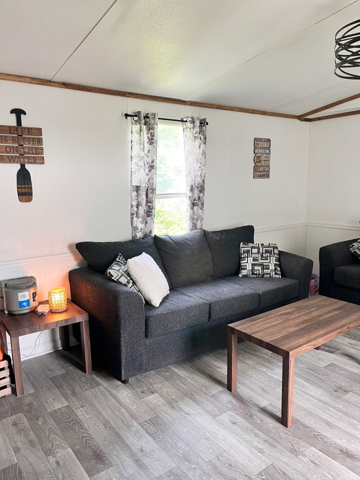 Cozy Mobile Home Retreat At White Lake - White Lake, NC