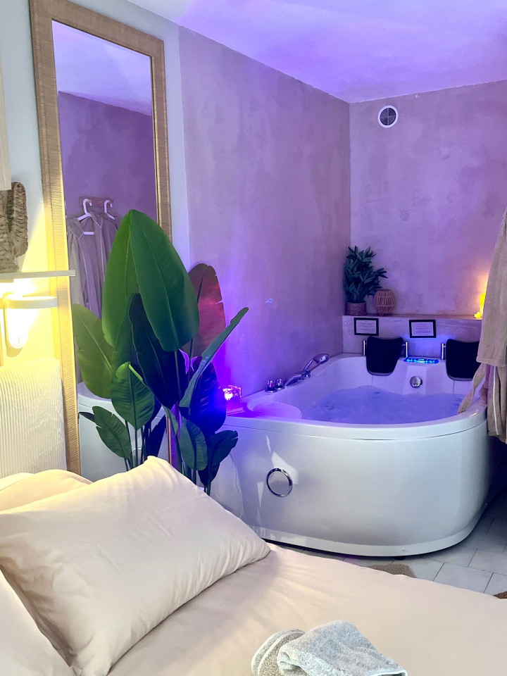 Casa Palina - Spa Balnéo, Proche Centre De Nîmes - Nimes