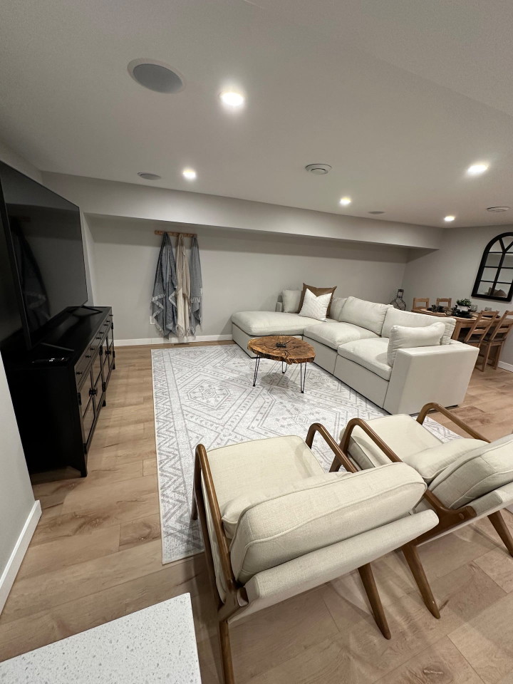 Modern Unit Steps From Dows Lake | Free Parking - Ottawa