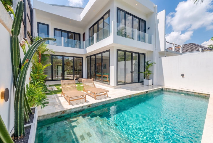 Beach View 2br Villa With Pool, Seseh Beach - Bali