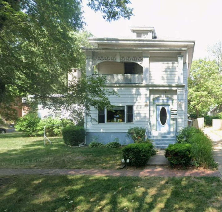 Quiet Furnished 1br Near Park | Monthly Stays - Springfield, IL