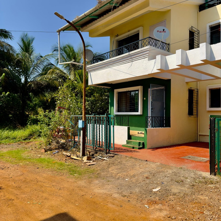 Sea Breeze (Reena Cottage Bungalow 1) - Diveagar