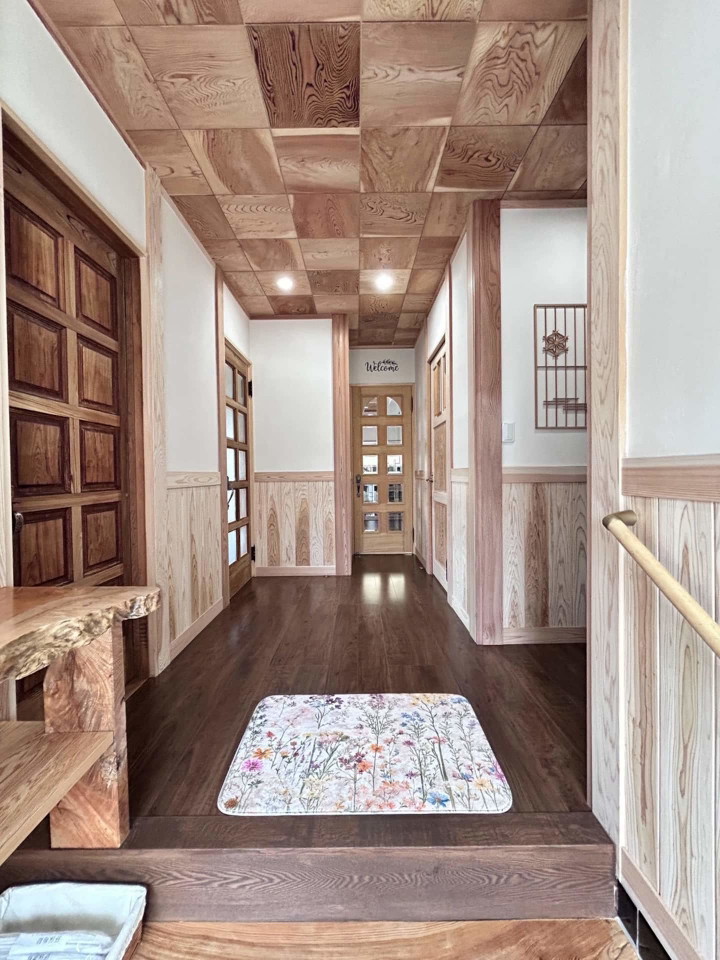 A Private Rental With A Modern Japanese Atmosphere, A 1-minute Walk To Asama Taisha Shrine, And Free Parking For 2 Cars - Shizuoka