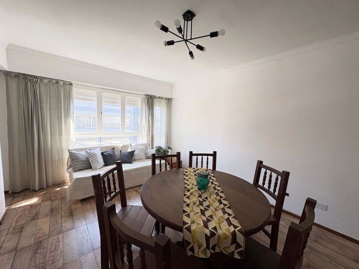 Rental Apartment Three Rooms Plus Dependency - Miramar