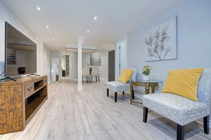 Newly Renovated 1br Basement Suite / Free Parking - Markham, Canada