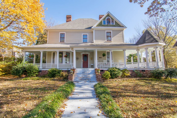 1906 Victorian Refuge - Entire Apartment - Greensboro, NC
