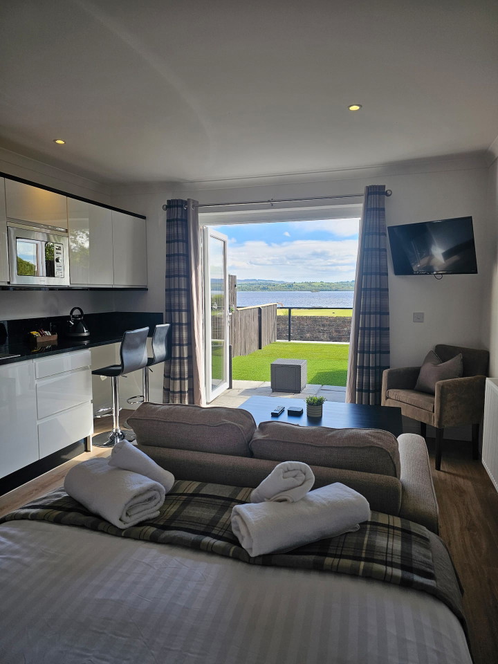 Luxury 1 Bedroom Apartment With Loch View *Bll* - Rowardennan