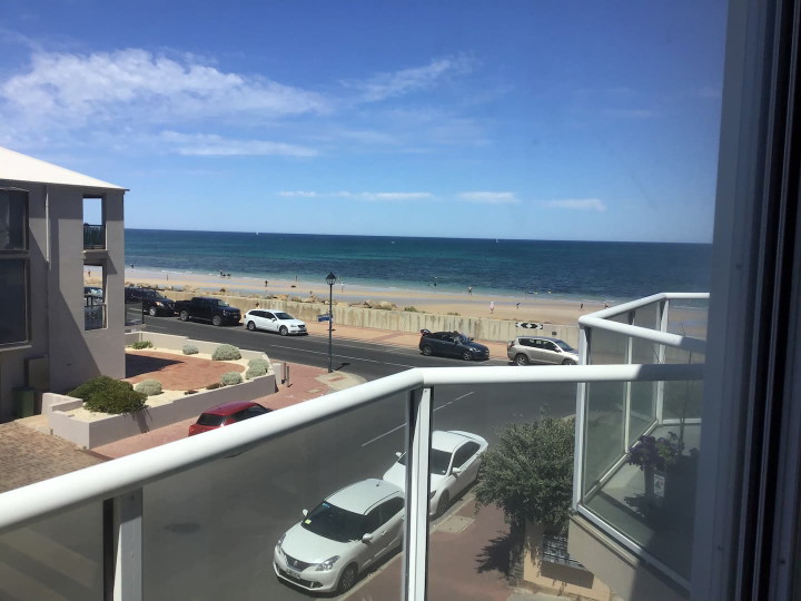 1 Br Oceanview - Glenelg South - Adelaida