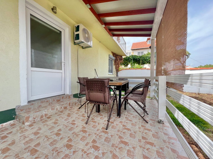 2 Bedroom Apartment In Tisno - Tisno