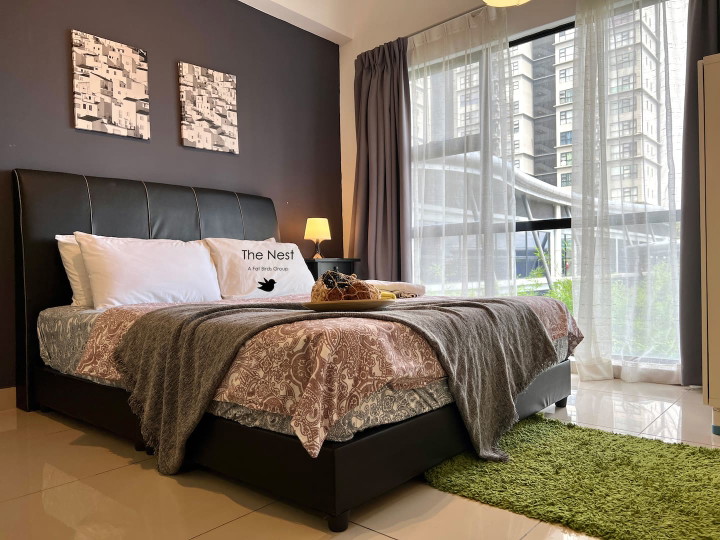 2- A413 Stockholm Studio |Hyve Cyber|wifi&netflix| - Cyberjaya
