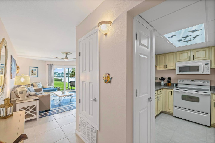 Sand Dollar E111 Bayfront Bliss Pensacola Beach - Gulf Breeze, FL
