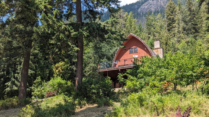 The Taste Of Wilderness! Cabin - Sicamous