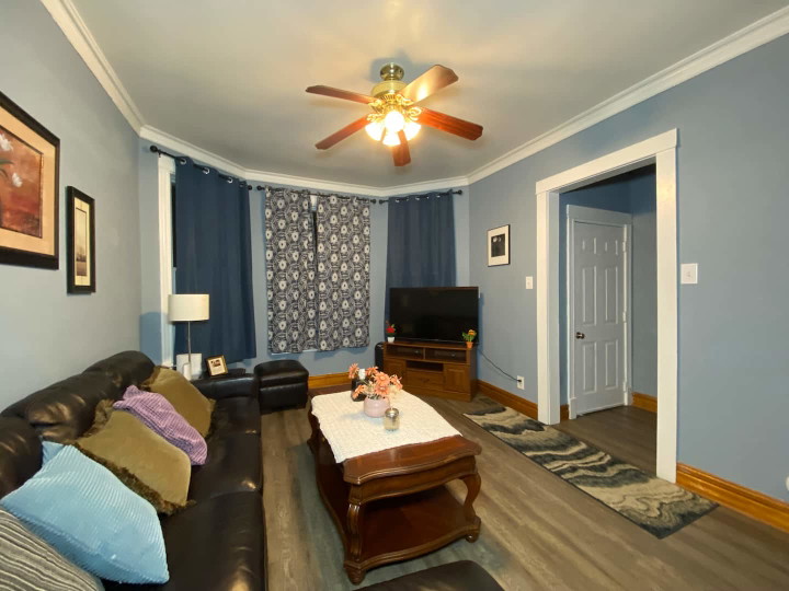 Cozy 4-bedroom House With Patio - Oak Park, IL