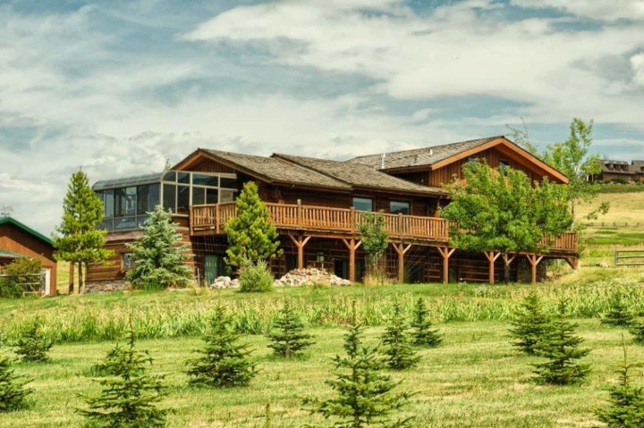 Comfy Country Condo (W) Between Bozeman & Big Sky - Montana
