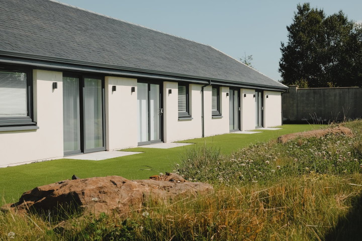 Jackton Distillery Steadings: One-bedroom Suite - East Kilbride