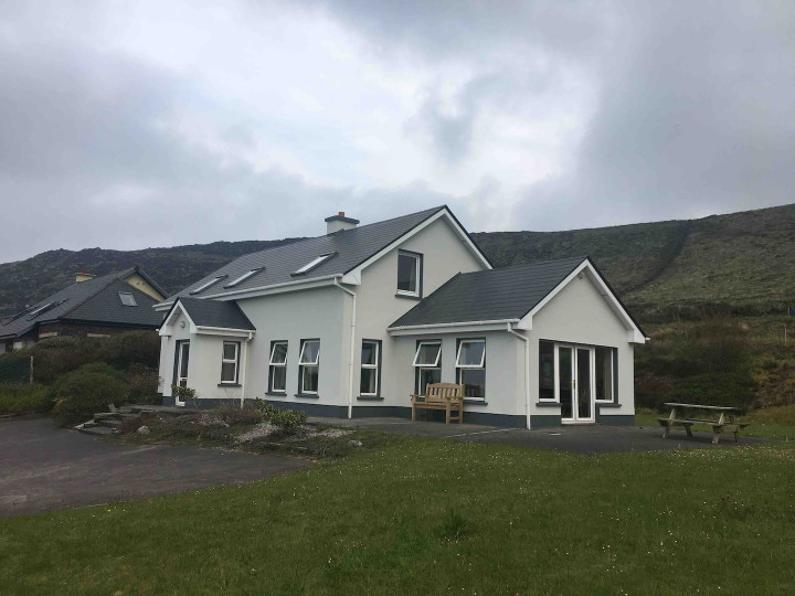 Ballyferriter -Modern Home With Stunning Sea Views - Irlande