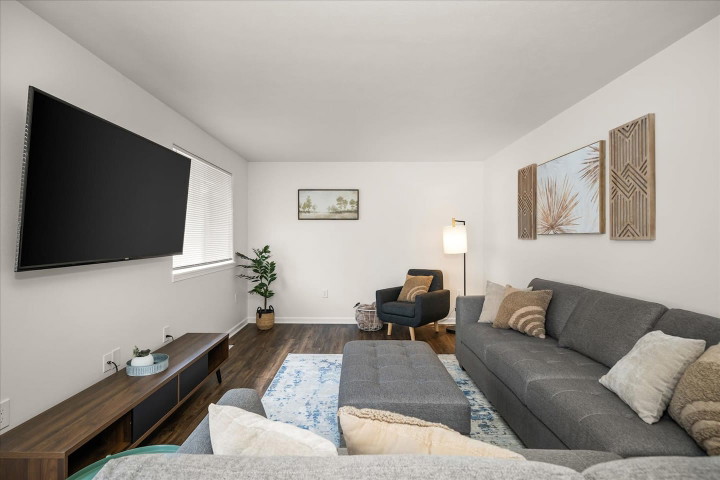 Family Friendly Haven I Renovated & Spacious - Spokane Valley, WA