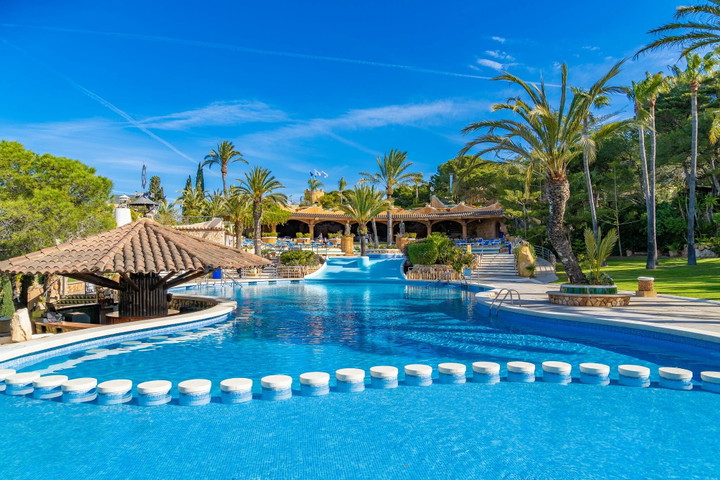 Campsite Playa Bara - Catalunha